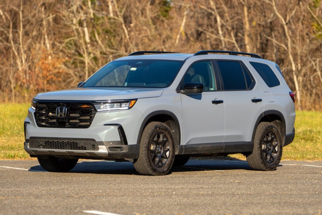 See the 2024 Honda Pilot in Venice FL | Features Review